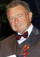 Herr Claus-Peter Hilger ist verstorben. - Er starb nach einer langen ...